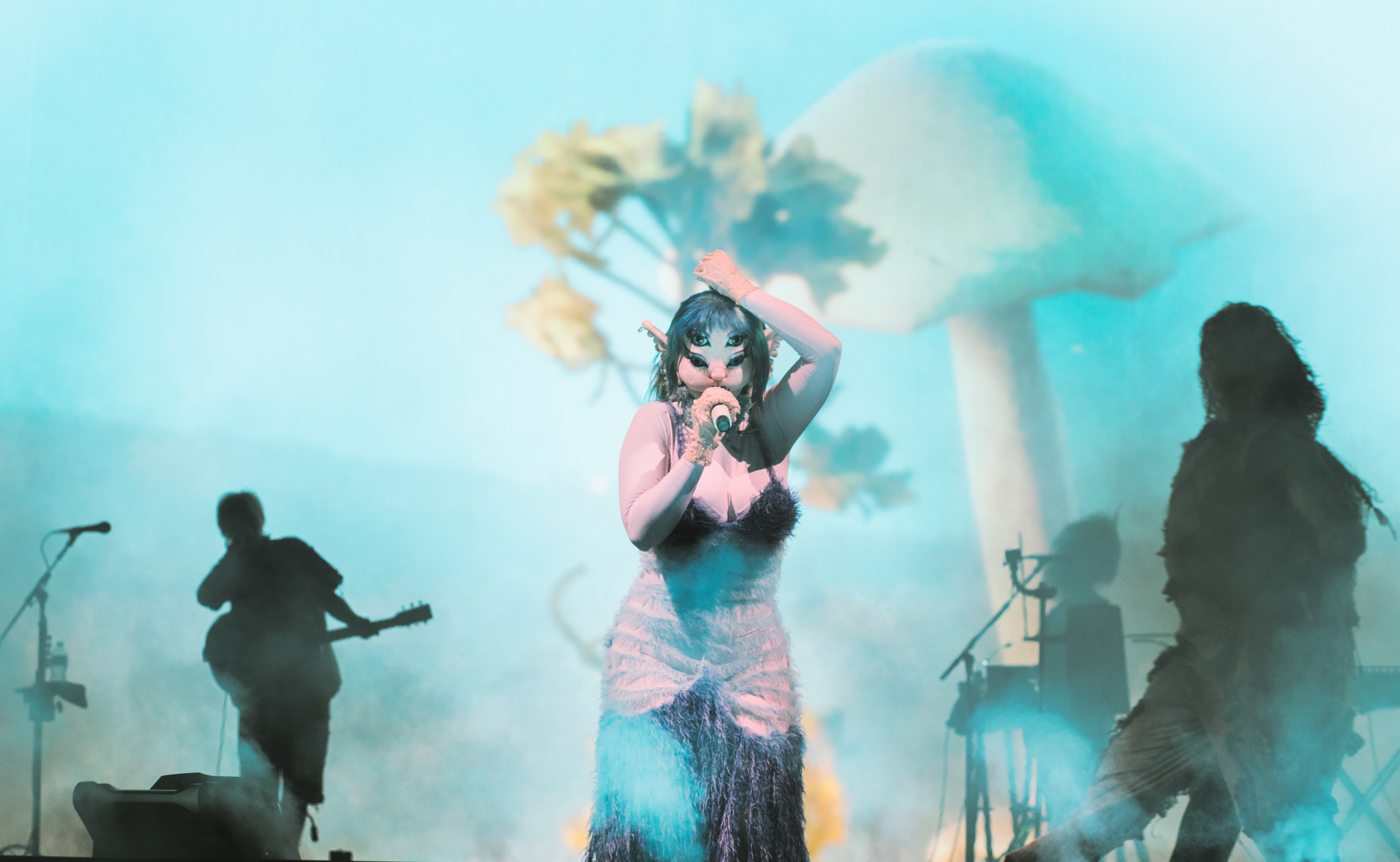 Melanie Martinez – Sad Punk Press